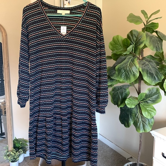 LOFT | Dresses | Loft Nwt Balloon Sleeve Vneck Striped Dress Metallic ...